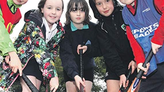 Primary school pupils brush up hockey skills | brecon-radnor.co.uk