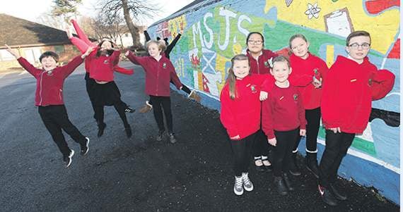 Mural begins revamp for school playground | brecon-radnor.co.uk