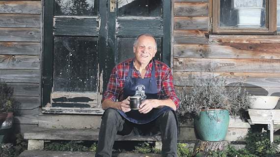 Retired teacher's passion for pottery | brecon-radnor.co.uk