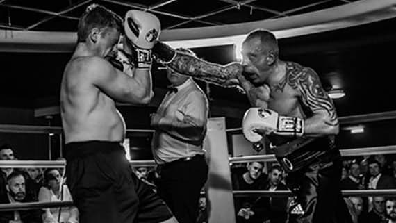 Thomas wins boxing bout on points | brecon-radnor.co.uk