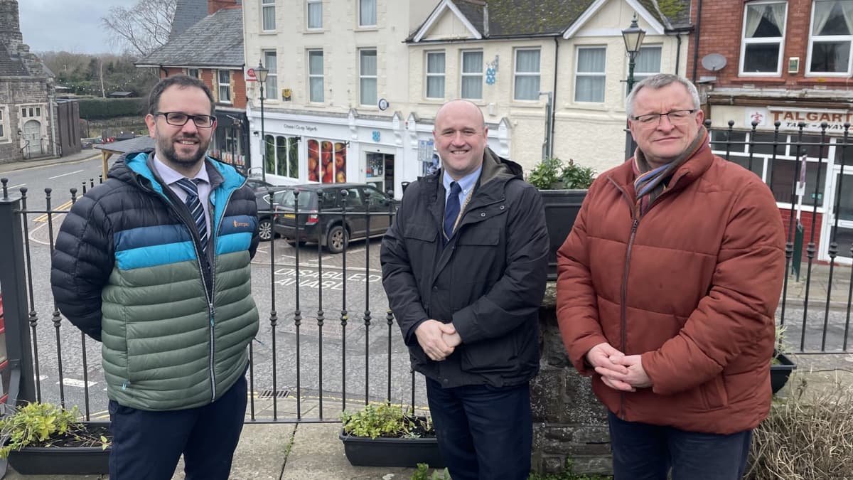 Crime commissioner visits three towns as part of Community Engagement ...