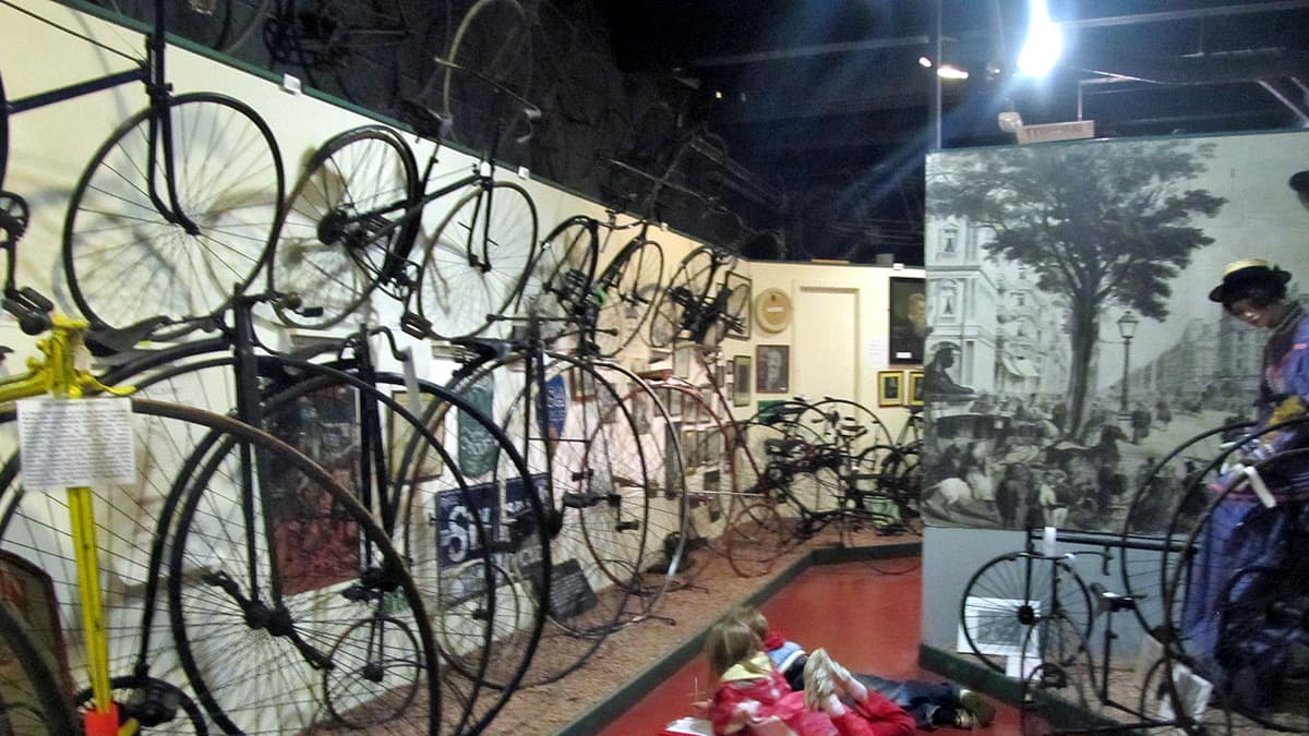 Cycle Jumble for National Cycle Museum in Llandrindod Wells | brecon ...