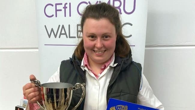 Pontfaen Young Farmer in national finals | brecon-radnor.co.uk