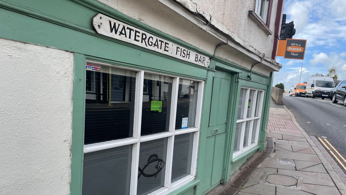 Brecon chip shop closes after 40 years | brecon-radnor.co.uk