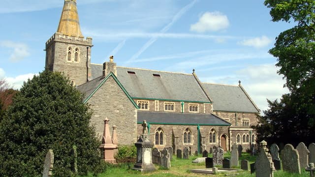 Brecon church opens coat donation scheme for vulnerable this winter ...