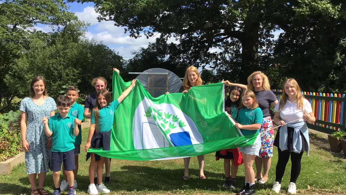 Powys primary school wins green award | brecon-radnor.co.uk