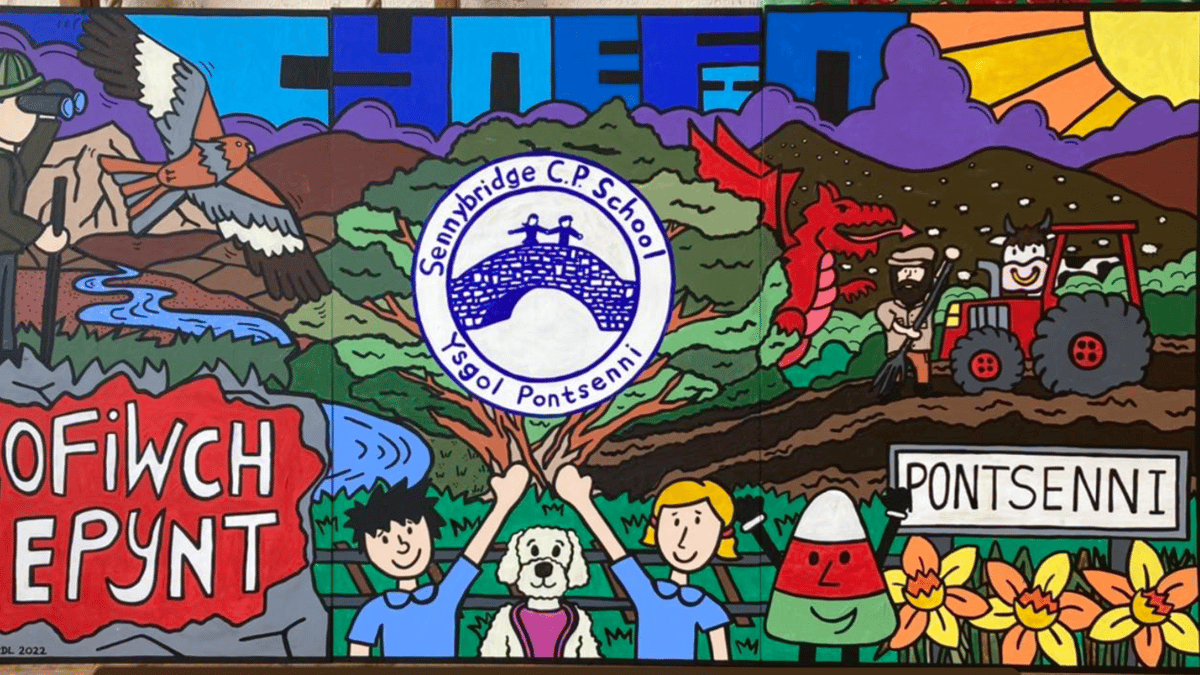 Sennybridge School welcomes Welsh artist | brecon-radnor.co.uk