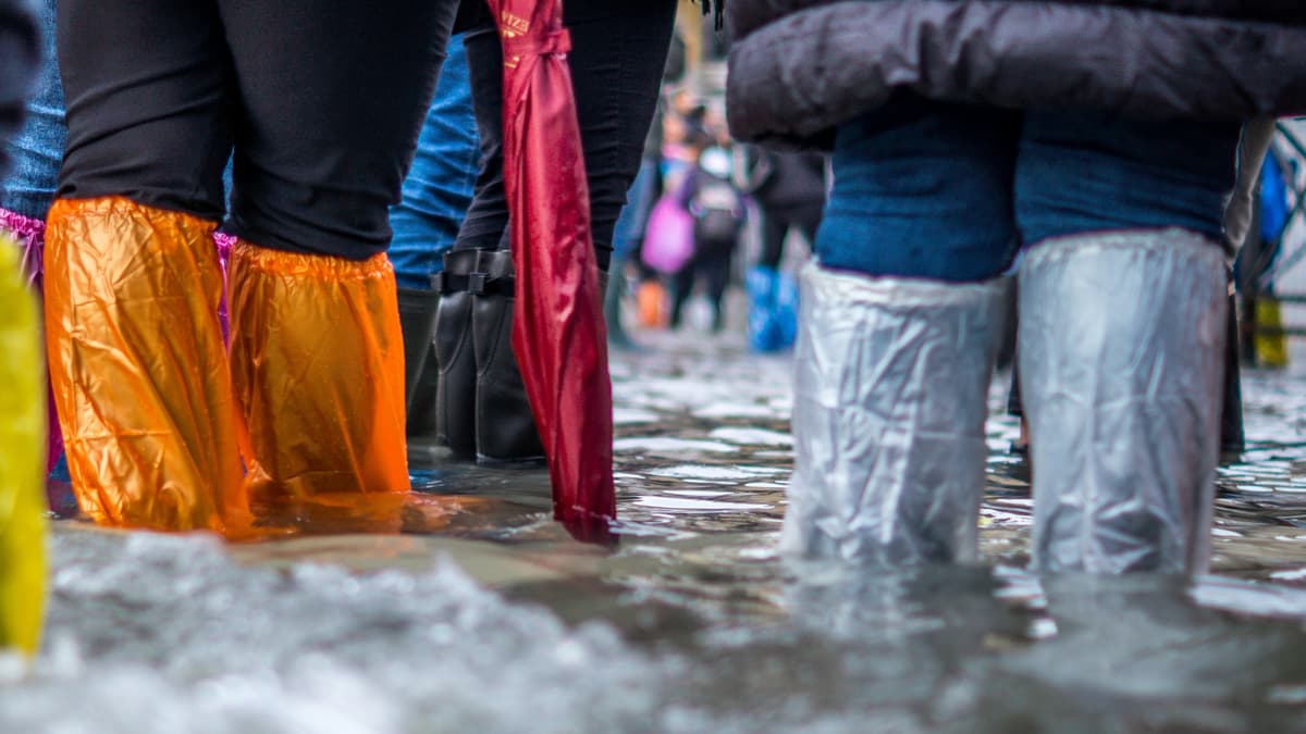 Council to review flood defences in Ystradgynlais | brecon-radnor.co.uk