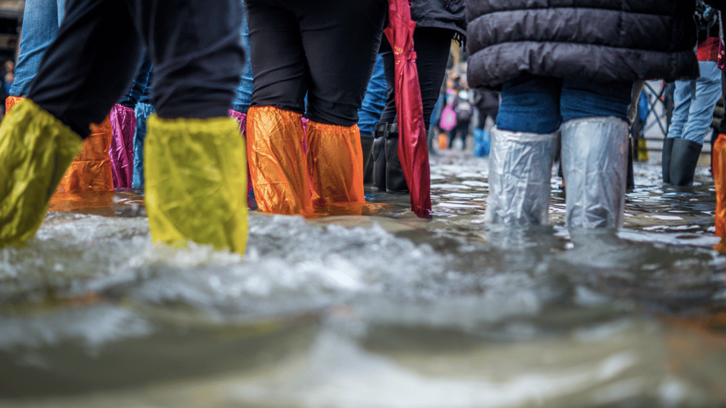 Natural Resources Wales warn people to be alert for potential flooding ...