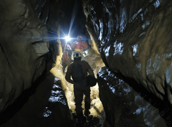 Two cavers rescued from Ogof Ffynnon Ddu | brecon-radnor.co.uk