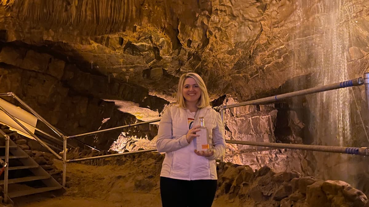 New gin is aged in Welsh caves for 180 days | brecon-radnor.co.uk