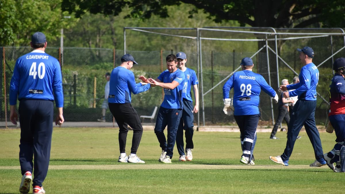 Double defeat for Brecon cricketers | brecon-radnor.co.uk