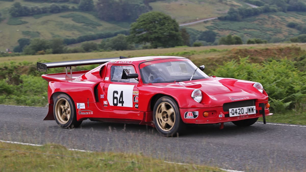Brecon Motor Club members showcase skills at speed hillclimbing event ...