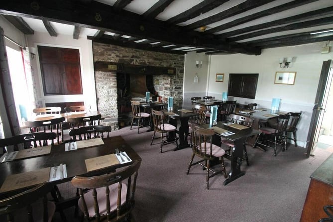 Brecon pub for sale has mountain views and was once a coaching inn ...