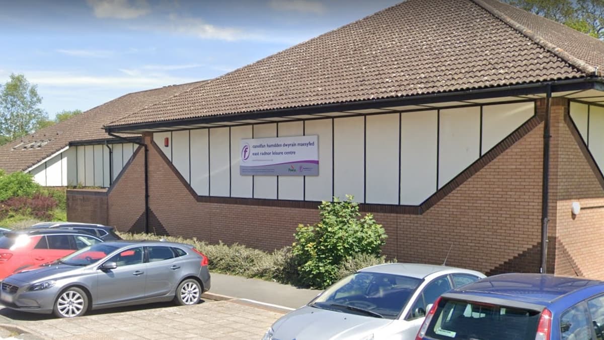 Calls for more time over leisure centre review | brecon-radnor.co.uk