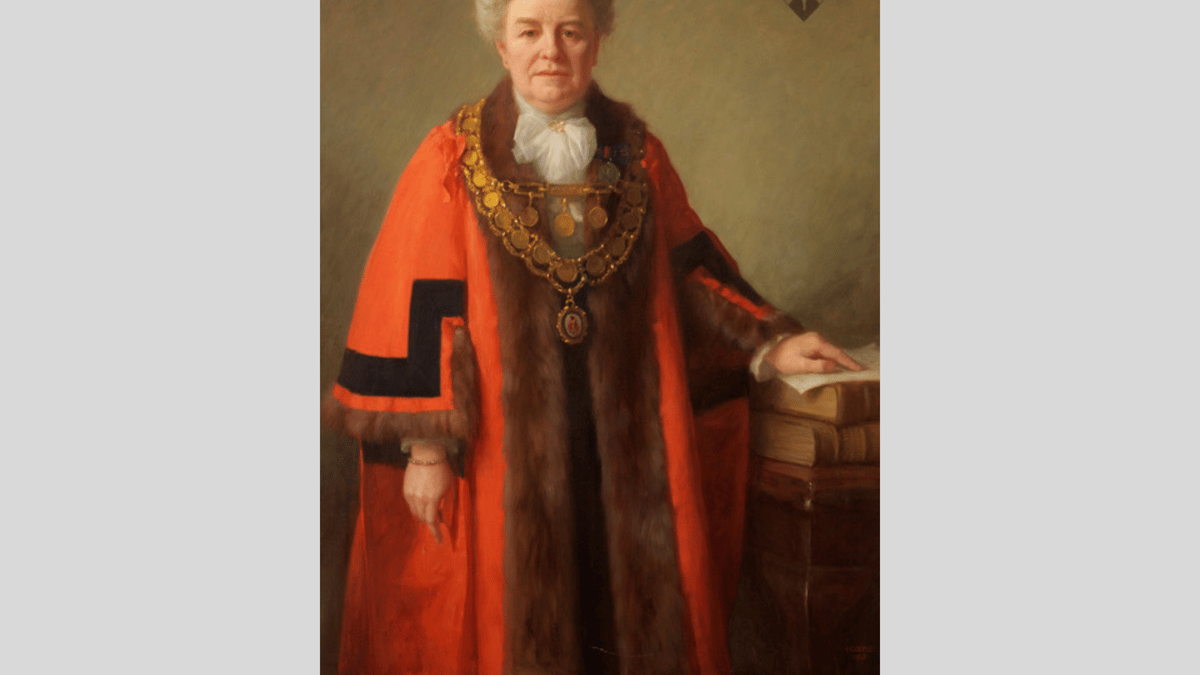 Wales' first woman Mayor celebrated on International Women's Day ...