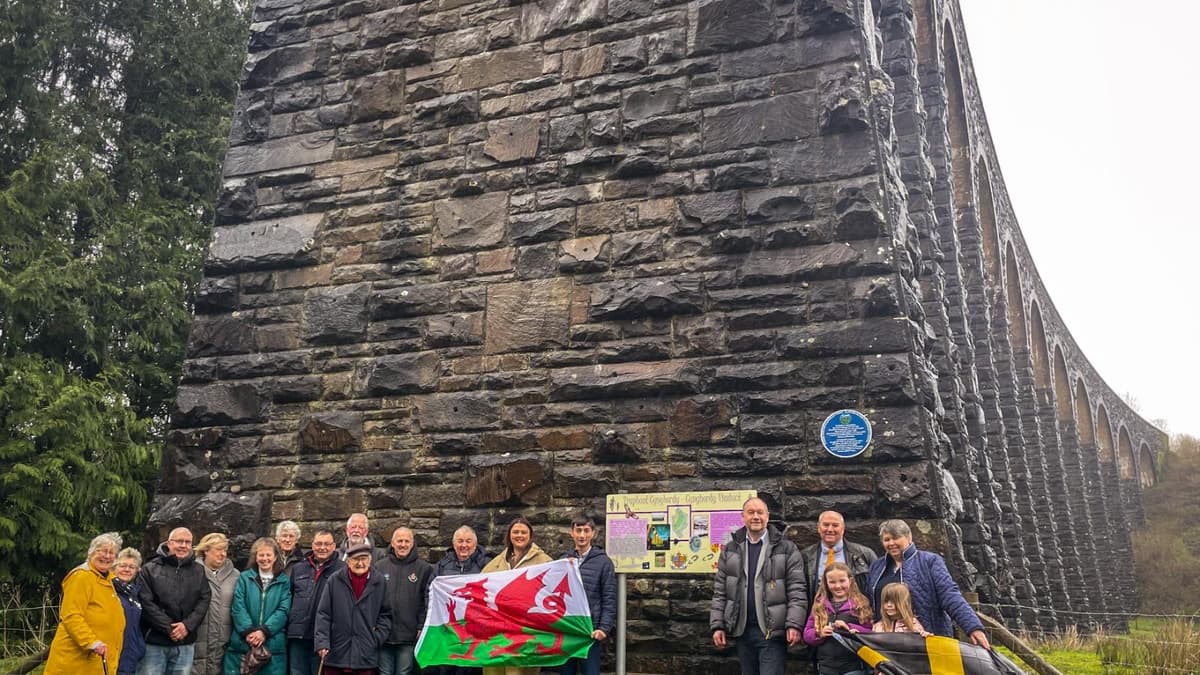 Cynghordy Viaduct celebrated with blue plaque ceremony | brecon-radnor ...