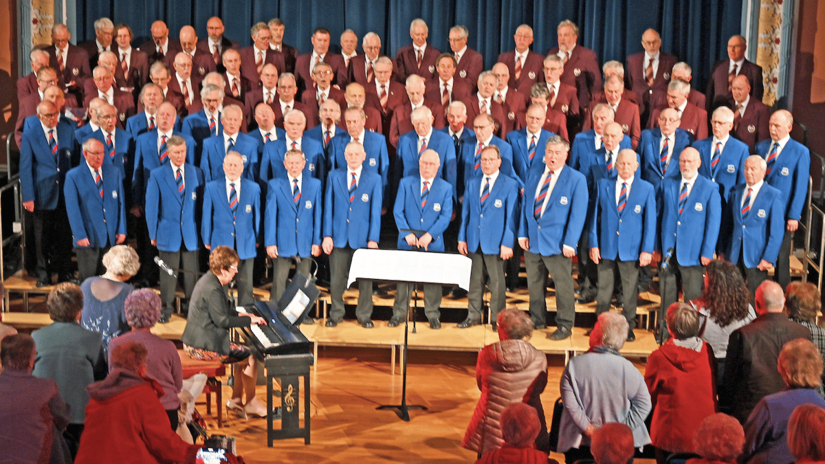 Reading Male Voice Choir performs tour of Powys | brecon-radnor.co.uk