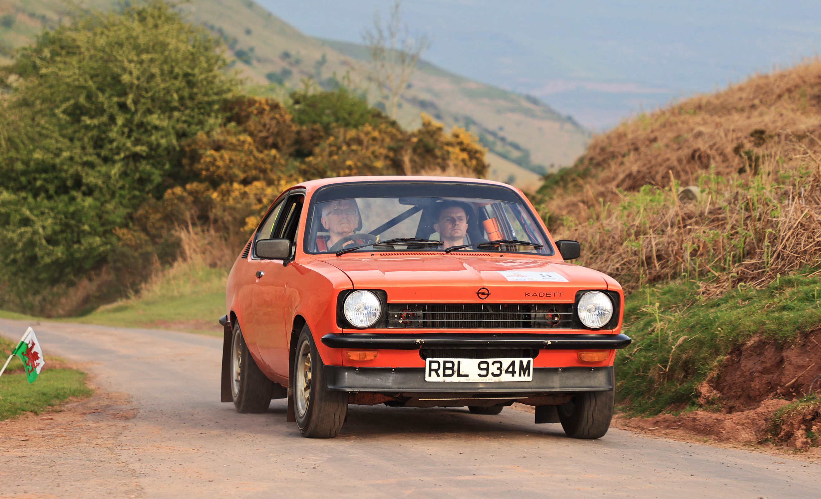 Historic Brecon Motor Club rally revs up in Talgarth | brecon-radnor.co.uk