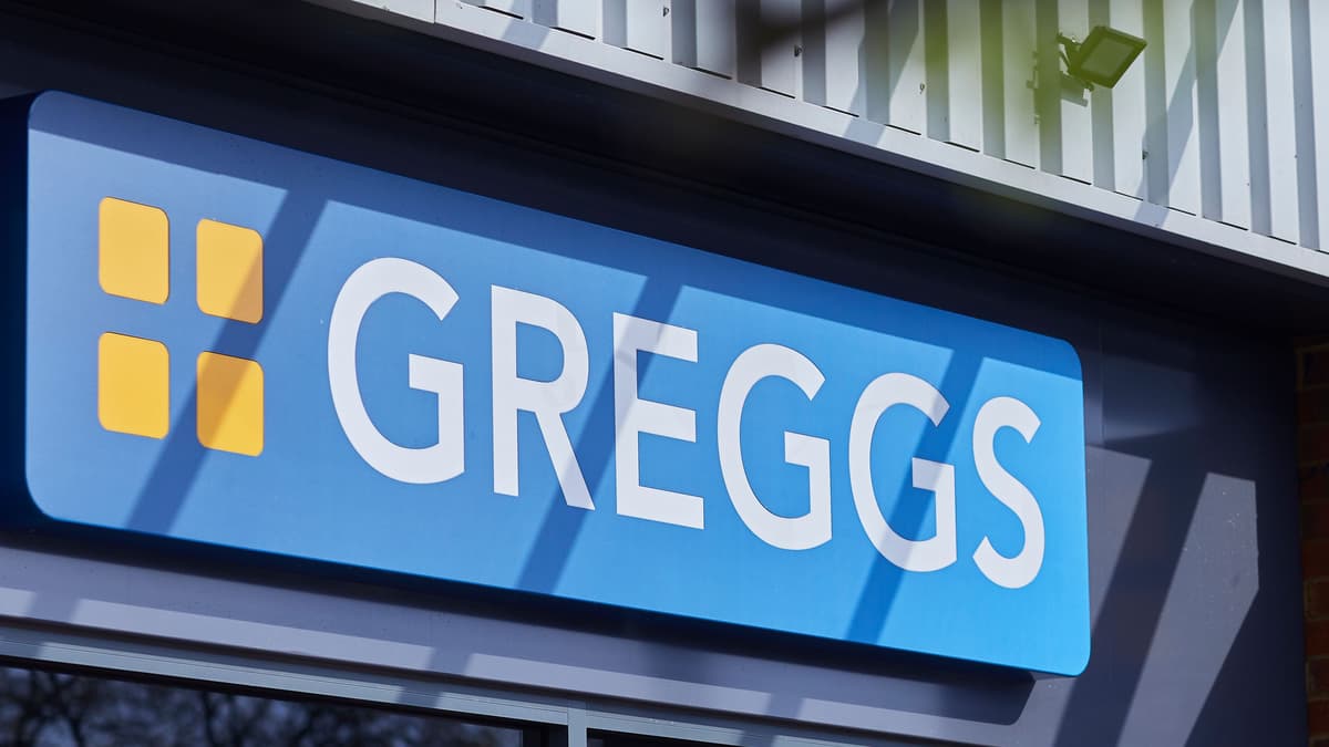 New Greggs opens in Brecon | brecon-radnor.co.uk