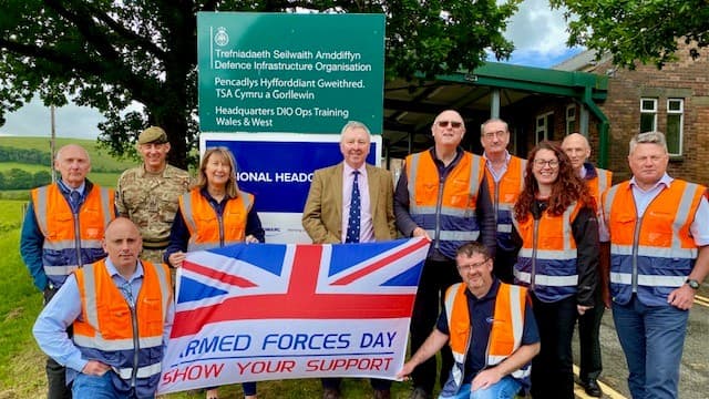Landmarc raises the flag at Sennybridge to mark the start of Armed ...
