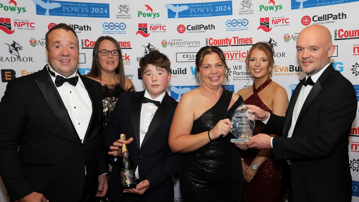 Lakeside Boathouse wins Powys Micro Business Award | brecon-radnor.co.uk