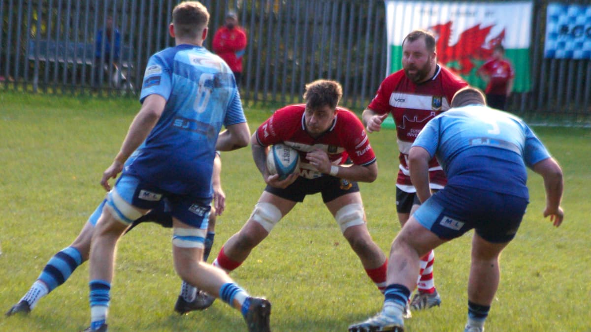 Brecon hold their nerve to beat Ystrad Rhondda in tough encounter ...