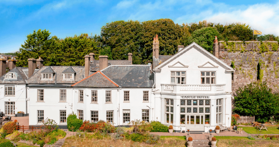 Iconic Brecon hotel set for £3m makeover | brecon-radnor.co.uk