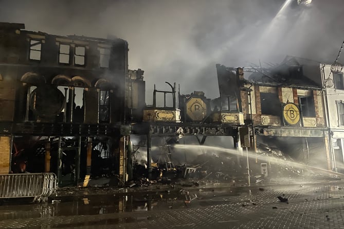 Investigations begin into cause of major Abergavenny fire | brecon ...