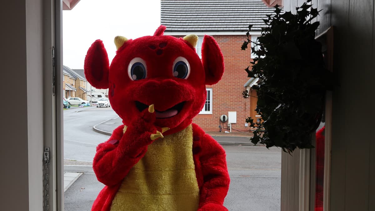 Fire service launches festive safety campaign | brecon-radnor.co.uk