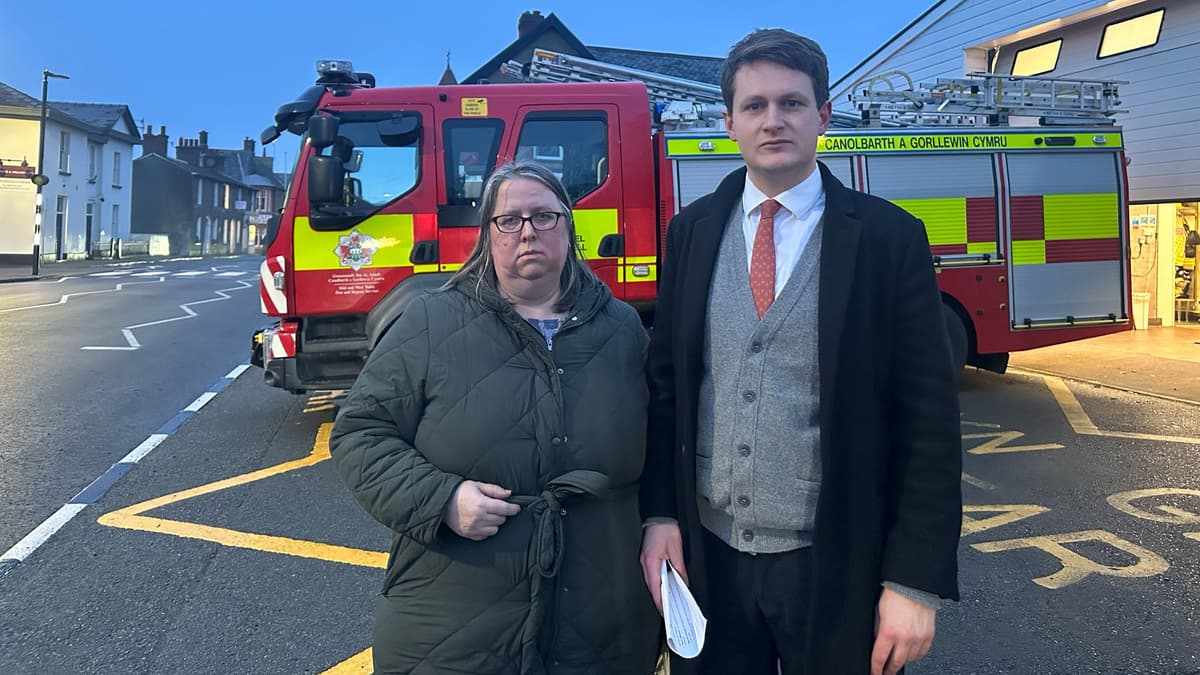 Closure of police stations 'completely unacceptable' says Liberal ...