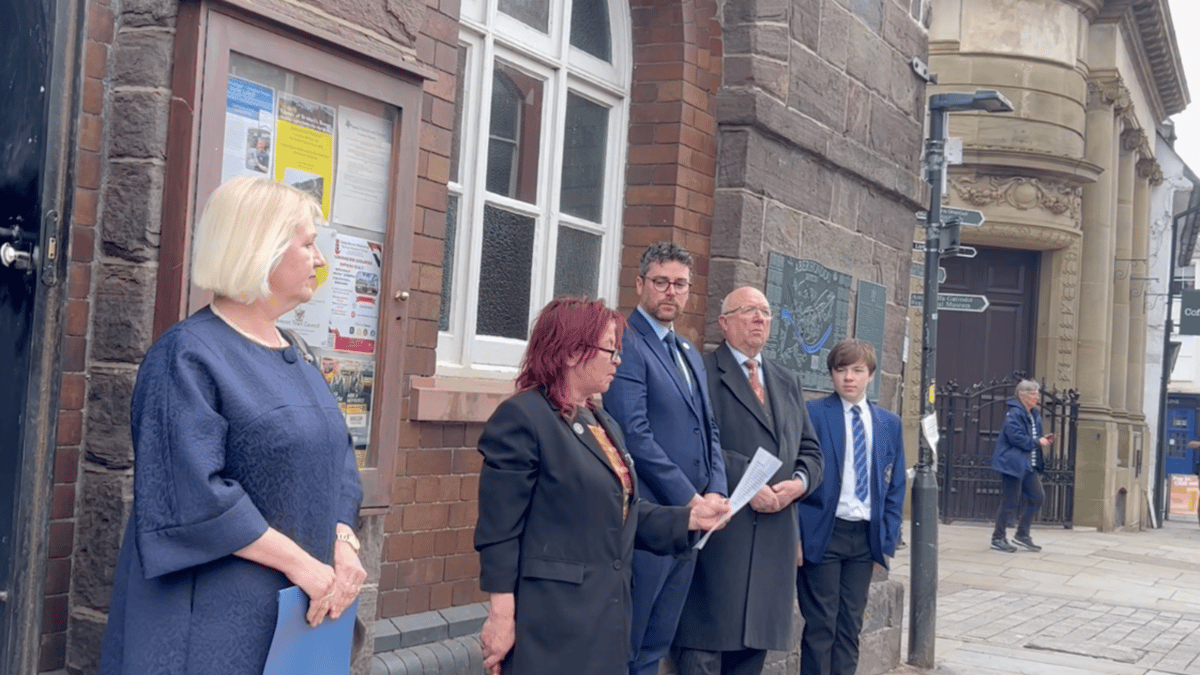 WATCH: Brecon marks VE Day 80 with Guildhall proclamation and flag ...