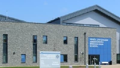 Small sixth forms in Powys could close before reforms finalised ...