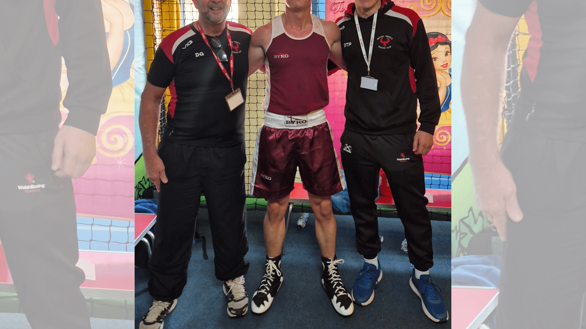 Brecon Phoenix boxers impress at Eastern Divisional Championship at ...
