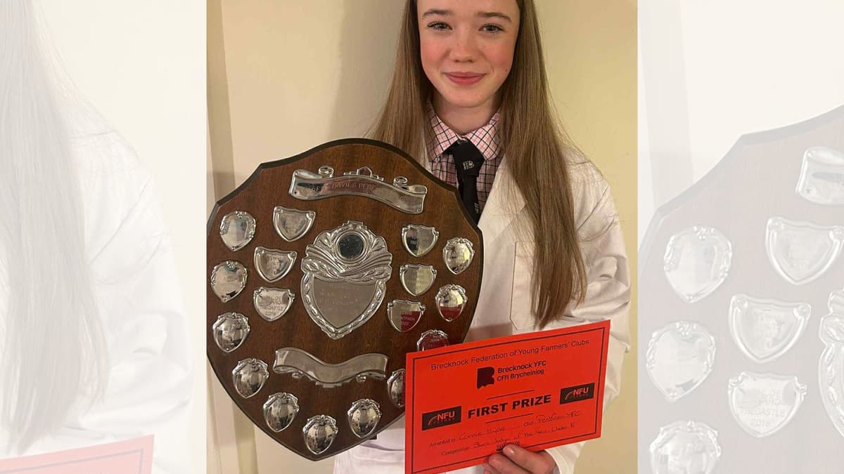 Busy and successful few weeks for Pontfaen YFC | brecon-radnor.co.uk