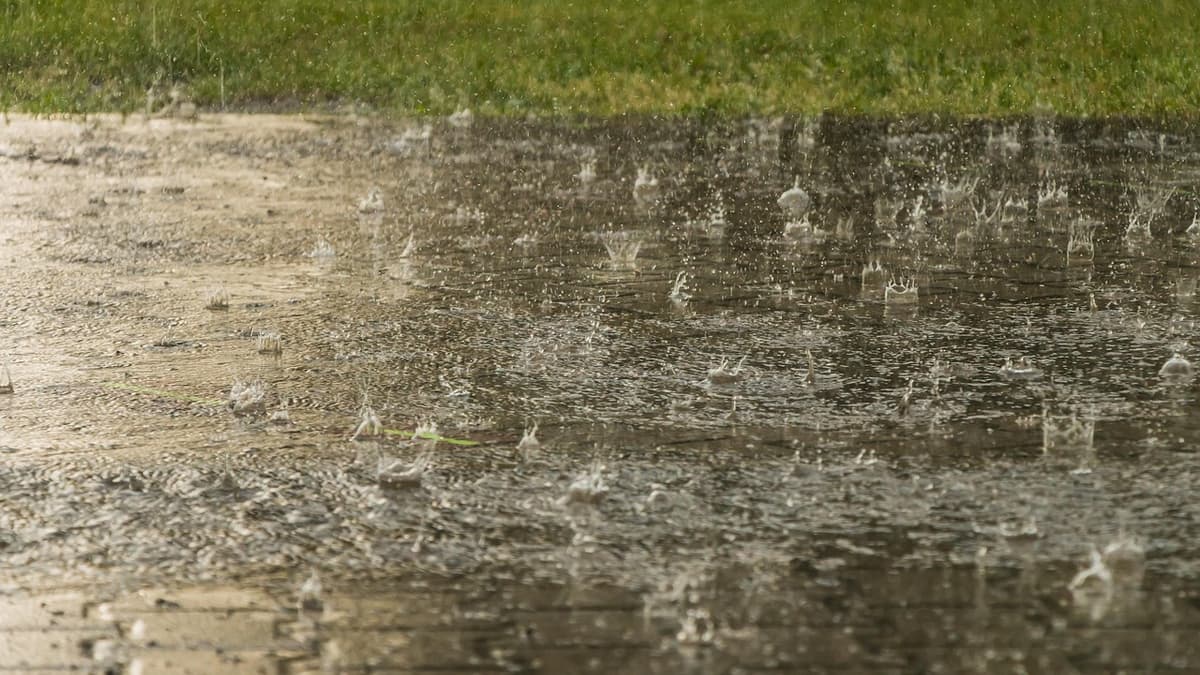 Heavy rain warning issued for today | brecon-radnor.co.uk